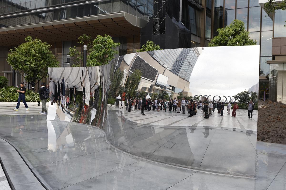 Bangkok Art Biennale 2024 | Anish Kapoor at the mall - The Hindu